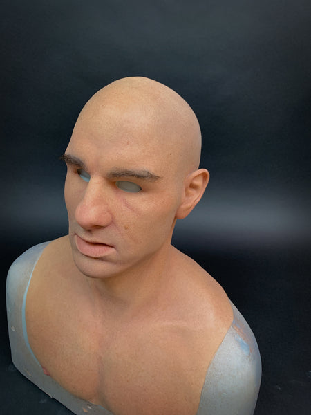 The Secret Agent – METAMORPHOSE MASKS